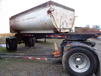1978 Reliance Transfer Tub Trailer